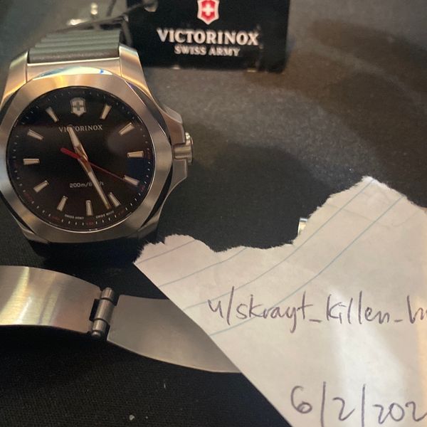 [WTS] Victorinox 36mm quartz INOX | WatchCharts Marketplace