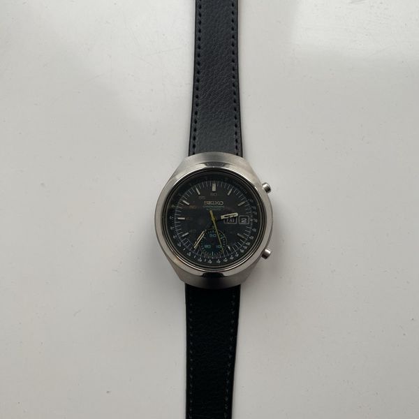 Seiko Helmet Watch Darth Vader | WatchCharts Marketplace