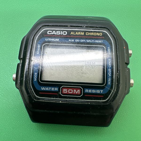 Vintage Casio W-71 (549) 36mm Digital Quartz Wrist Watch For Parts or ...