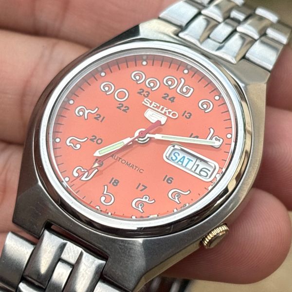 Vintage 📌 Seiko5 7S26 Dial Thai Numbers Orange face show the machine ...