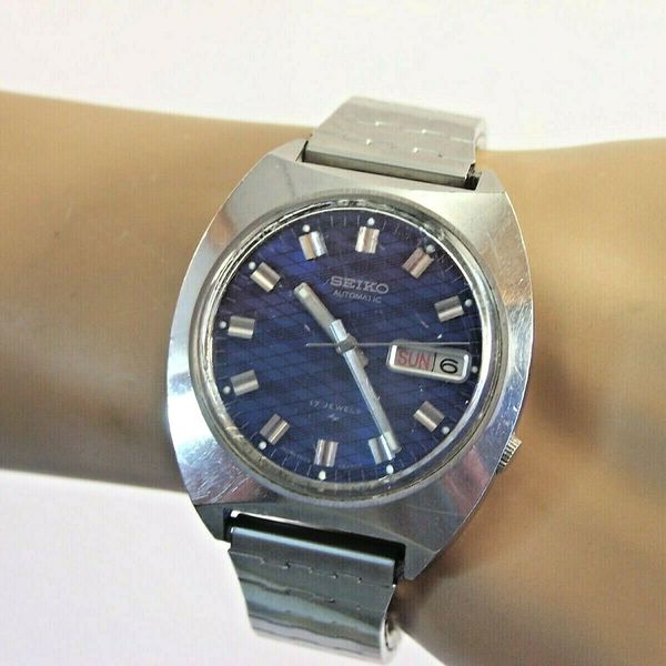 Vintage Seiko 7009-8009-P 17 Jewel Automatic S/S Blue Dial Men's Watch ...
