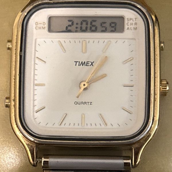 Vintage Timex Analog/Digital Quartz Watch T68 Gold Tone Bezel. Silver ...