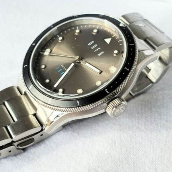 Dufa Tauchen Hybrid Mecha Quartz DF-9035-33 Men's Watch | WatchCharts