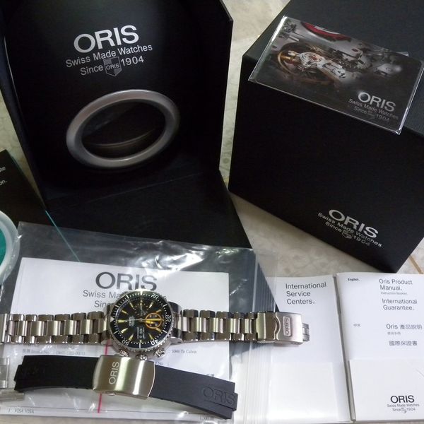 Fs: Oris Carlos Coste Chronograph Limited Edition | WatchCharts