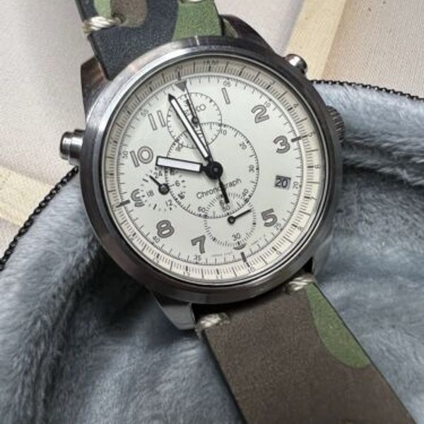 Vintage Seiko Bullhead Chronograph Quartz Military Watch 7T27-7A40 - RAF Chrono | WatchCharts ...