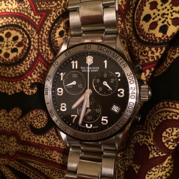 [WTT] Victorinox Chrono Classic | WatchCharts Marketplace