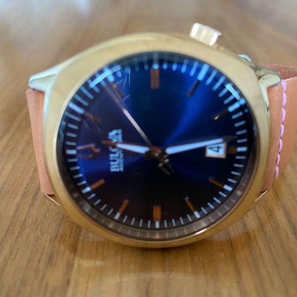 Bulova Accutron II 262 KHZ 'smooth sweep' Surveyor rose gold/blue dial ...