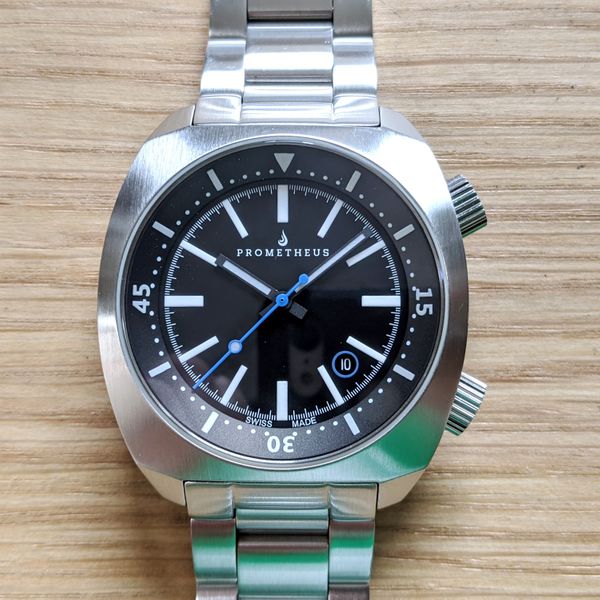 [WTS] Prometheus Sea Lion Dual-Crown Diver | WatchCharts