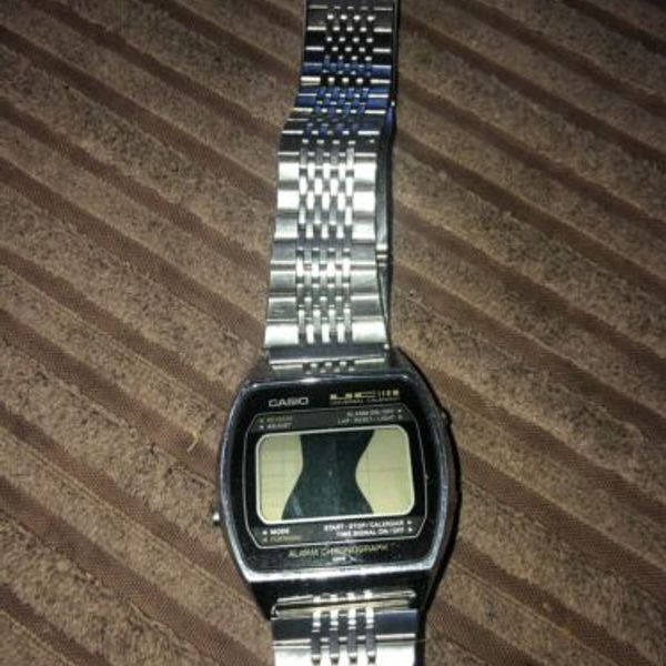 Vintage CASIO 79QS-39 Universal Calendar Chrono Alarm Watch ...