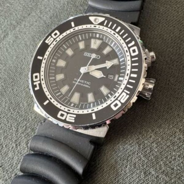 Rare Seiko Kinetic Caesar 44mm Diver 5M62-0BR0 | WatchCharts Marketplace