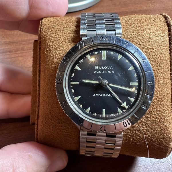 [WTS] Vintage 1967 Bulova Accutron Astronaut M7 Series | WatchCharts