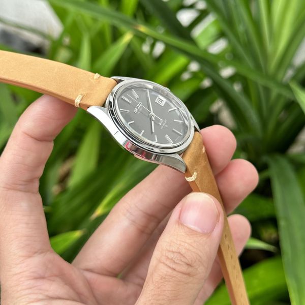 [WTS] 1971 King Seiko 5625-7120 grey dial, excellent condition, gold medallion | WatchCharts ...