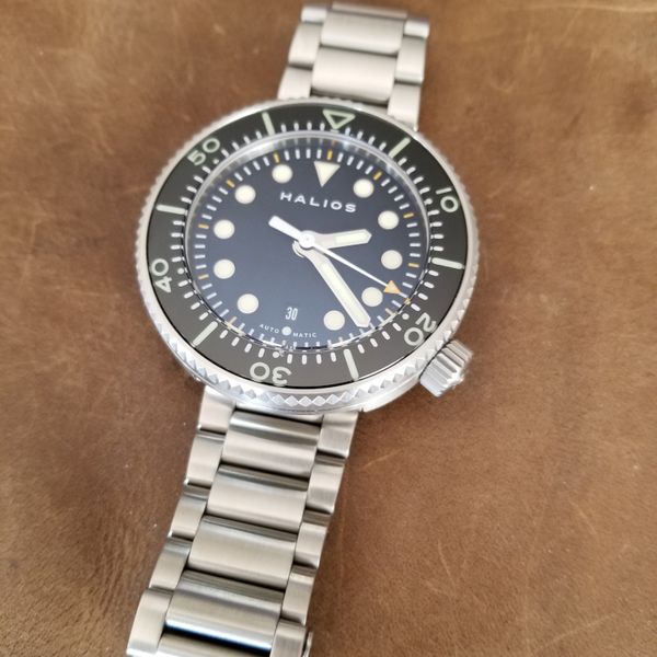 FSO Halios Puck 2 black dial | WatchCharts Marketplace