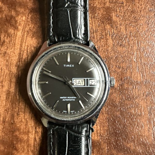 Vintage 1970's 38mm Timex Viscount Automatic Black dial, Day Date ...