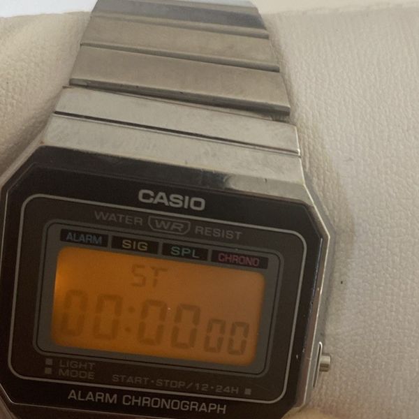 Casio A700W Thin Case, Classic Chronograph Watch, Alarm, Date ...