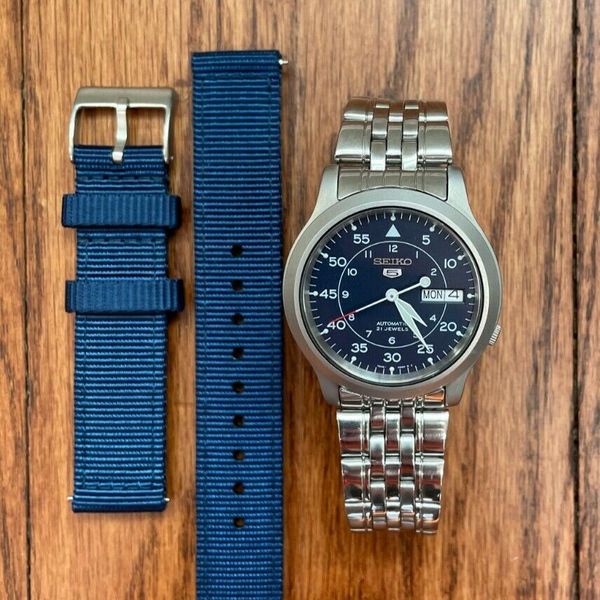 Seiko 5 SNK807 Mens Blue Dial Automatic Field Watch Blue Nylon Strap ...