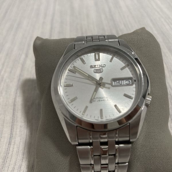 Seiko 5 Automatic 21 Jewels SNK355K1 Watch Silver | WatchCharts Marketplace