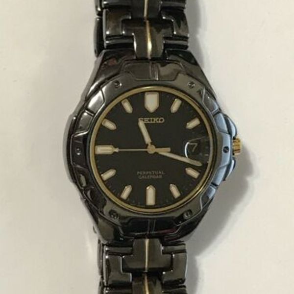 SEIKO 8f32-0209 PERPETUAL CALENDAR MENS WATCH | WatchCharts