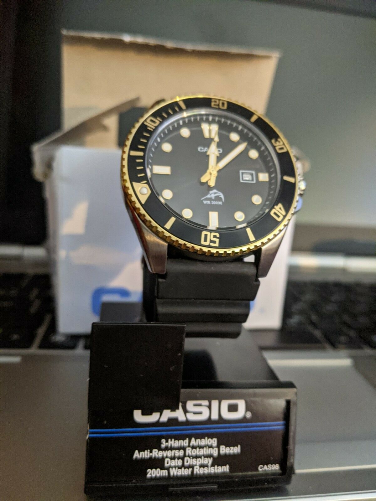 Casio MDV-106G Gold Duro Marlin 200m Mint | WatchCharts