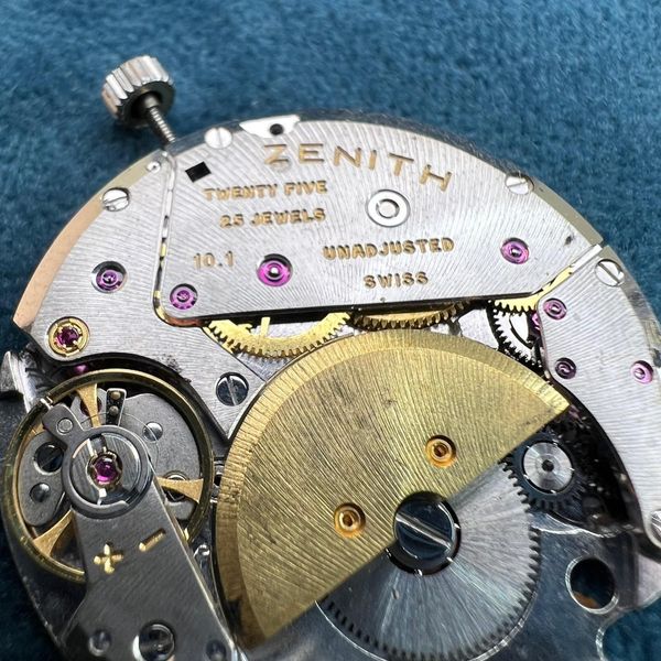 Movement Zenith 10.1 Microrotor Not Working For Parts | WatchCharts ...