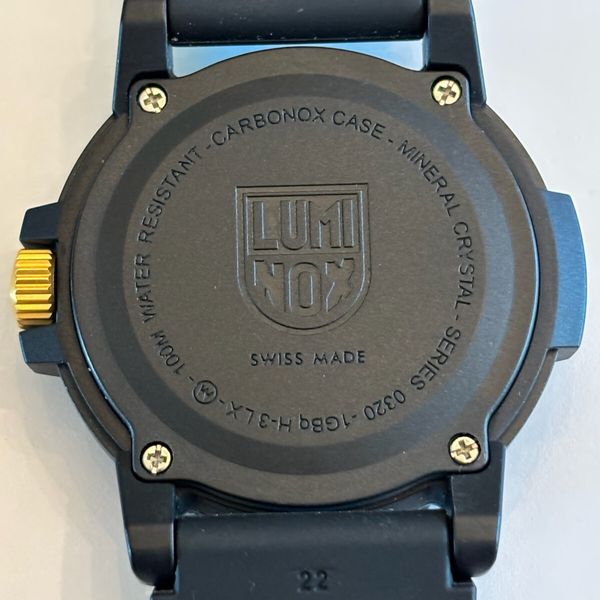 Luminox Sea Gold Dial Sports Quartz 100M Men's Watch XS.0325.GP ...
