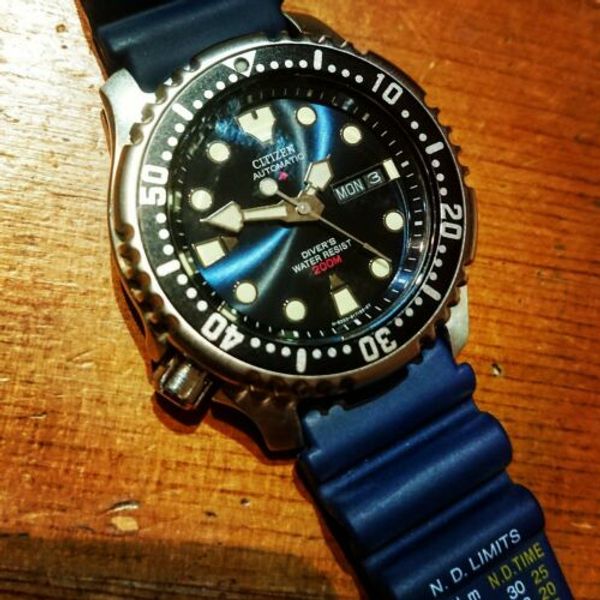 Citizen Promaster NY0040-17L Blue Automatic 200m Divers Watch Full Set ...