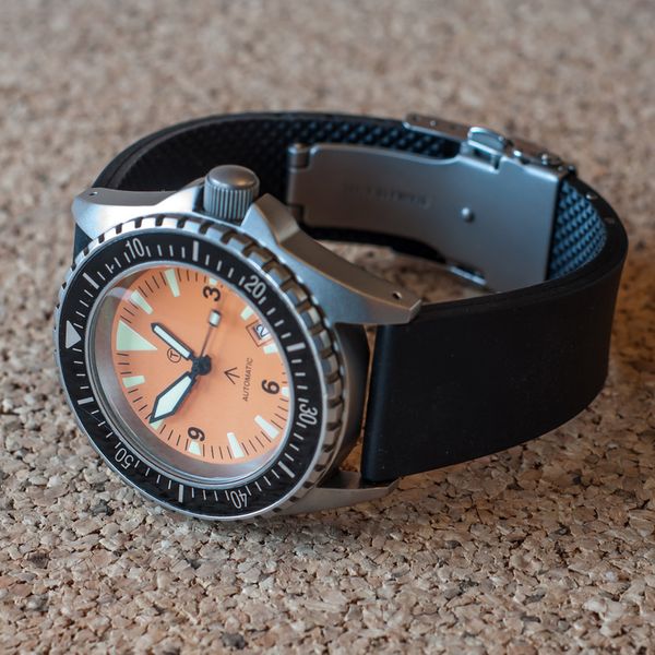FS: Kronos SBS Orange Faced Diver ETA 2824-2 Domed Sapphire ...