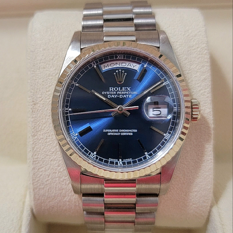 Rolex Day-Date President White Gold Blue Dial! 36mm ref. 18239 ...