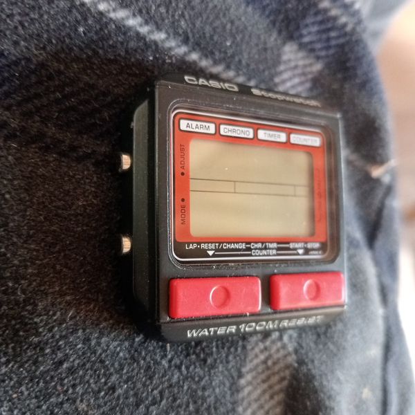 Casio 211-W-500 Vintage Quartz Water Resist StopWatch Digital Japan ...