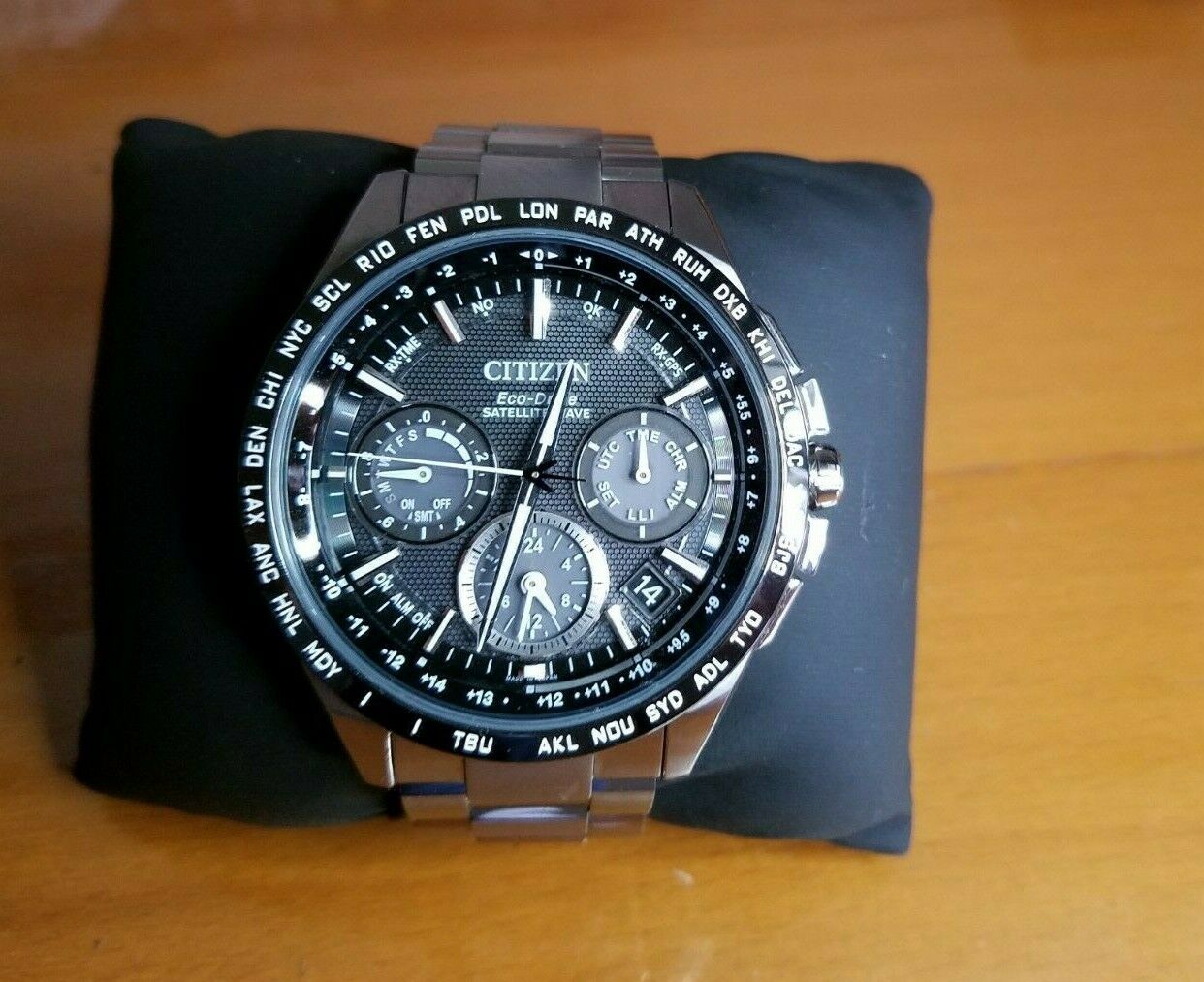 Citizen Attesa Eco Drive Satellite Wave Titanium F900 CC9015-54E ...