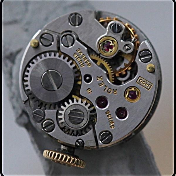 Authentic Rolex Modele Depose Chameleon Orchid 18K Ref 3191 Cal.1400 ...