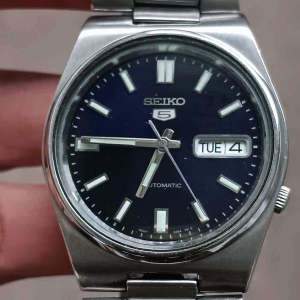 Vintage Seiko 5 automatic Navy Blue dial men wrist watch 21 jewels Cal 7s26 | WatchCharts ...