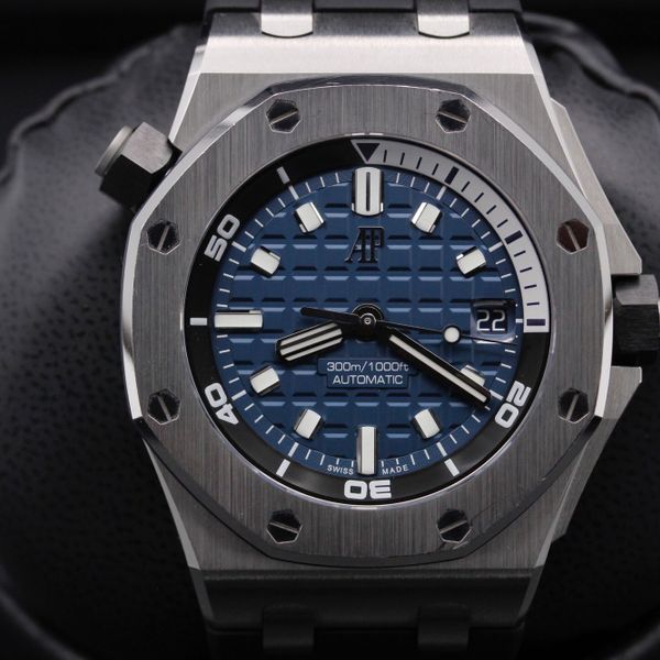 FSOT: Audemars Piguet Royal Oak Offshore Diver - 15720ST - Blue - Steel ...