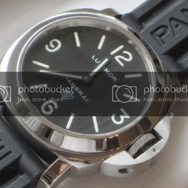 For Sale Mint Panerai Logo PAM 000 with extras(seanggu) | WatchCharts ...