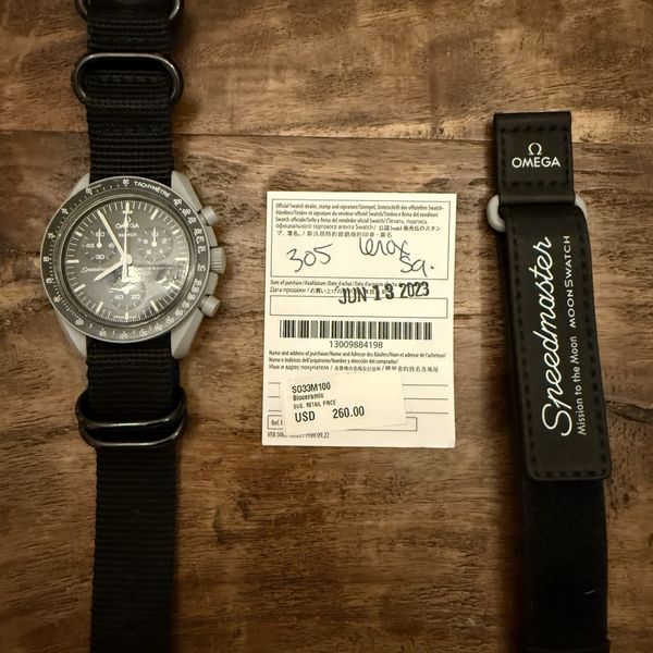 Swatch X Omega Mission To The Moon Moonswatch W Box, Extra NATO Strap ...