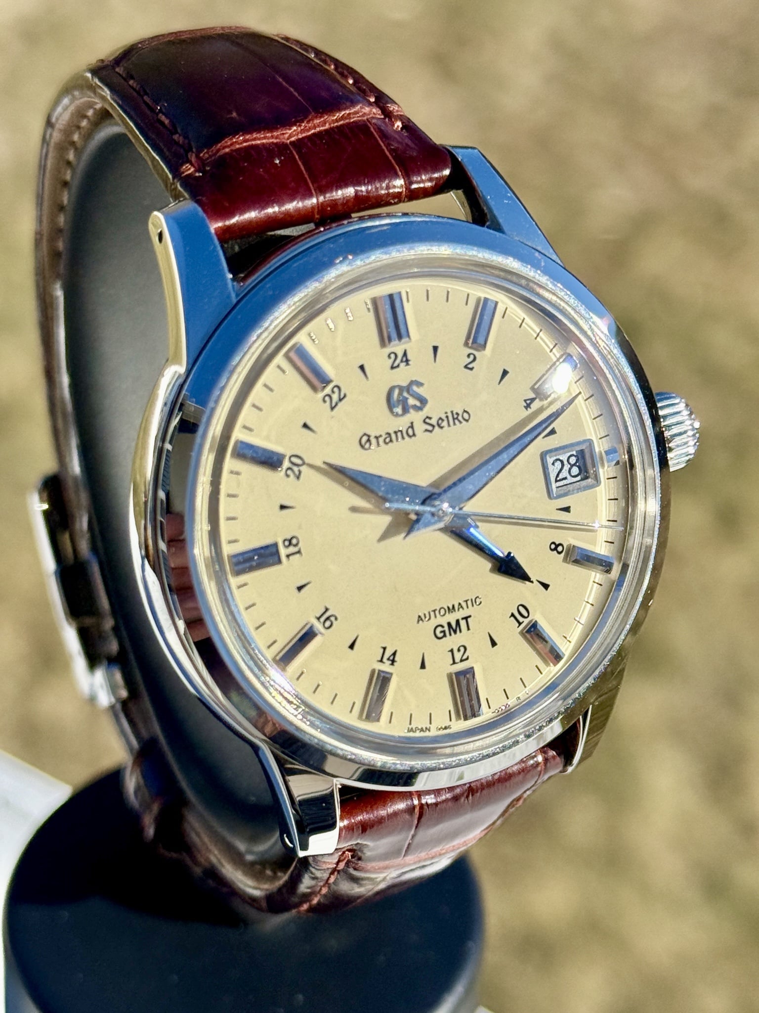 [WTS] Grand Seiko SBGM221 'Shohei Ohtani' Ivory Dial 9S66 GMT Automatic ...