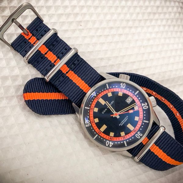 Dan Henry 1970 Diver | WatchCharts Marketplace