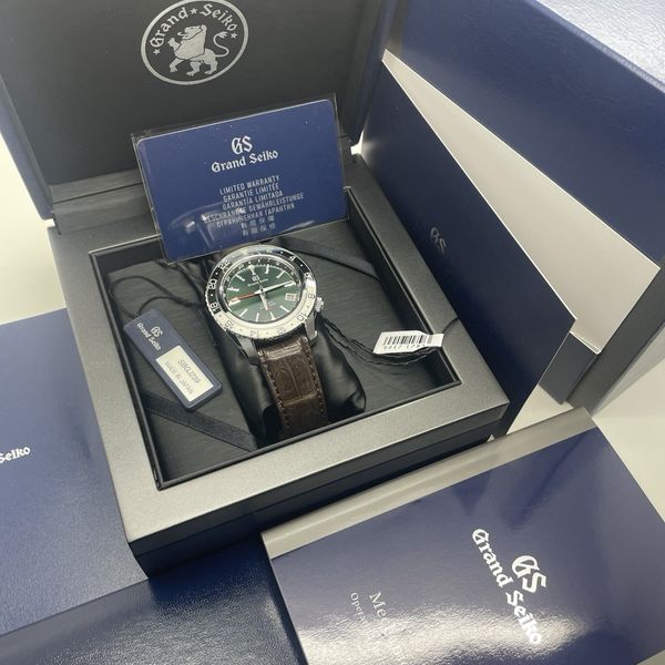 2024 Grand Seiko Sport Green Dial GMT Steel Leather Strap Watch SBGJ239 ...