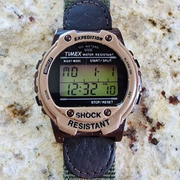 Mens vintage 1997 Timex Expedition LCD, New Battery, Fully Functional ...