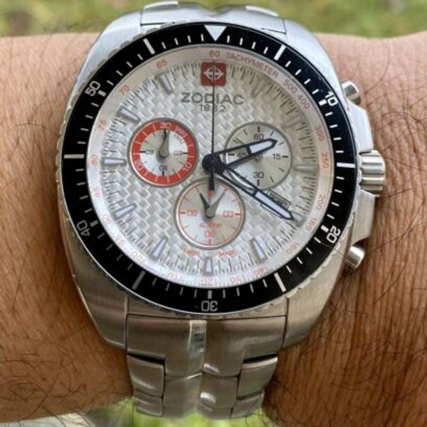 Zodiac Speed Dragon Alarm ZO5506 Chronograph | WatchCharts Marketplace