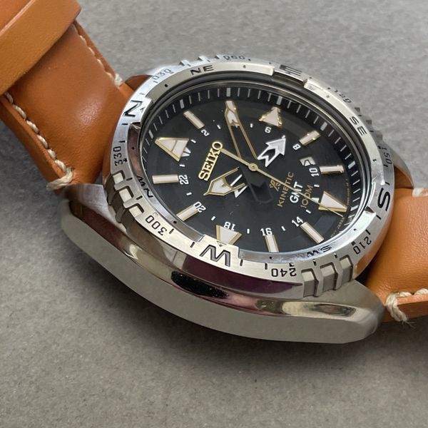 Seiko Prospex Kinetic GMT 100m 5M85-0AEO Brown Leather 46mm ...