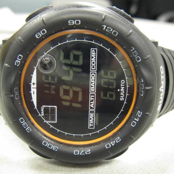 SOLD Suunto Vector XBlack | WatchCharts Marketplace