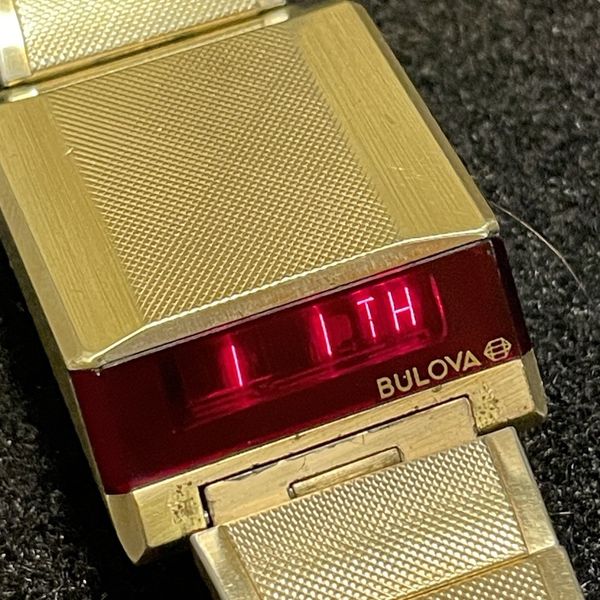 Vintage LED Bulova Computron #7 Working! | WatchCharts Marketplace