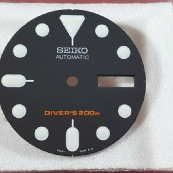 GENUINE SEIKO SKX007 Dial for Replacement or Modding | WatchCharts ...