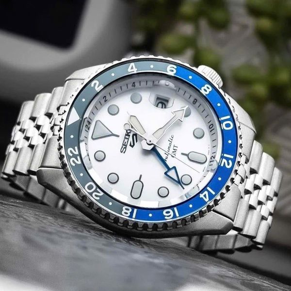 [WTS] Seiko 5 Sports Automatic GMT with Polar Dial SSK033 Dive/GMT ...
