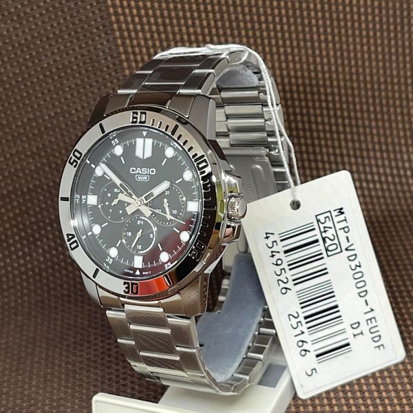 Casio MTP-VD300D-1E Black Analog Stainless Steel 3 Sub-Dial Quartz Men's Watch | WatchCharts ...