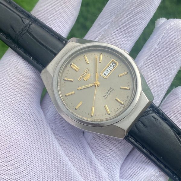 Vintage Seiko 5 Automatic 21Jewels Beautiful Dial Japan Made Men Watch 6309-7100 | WatchCharts ...