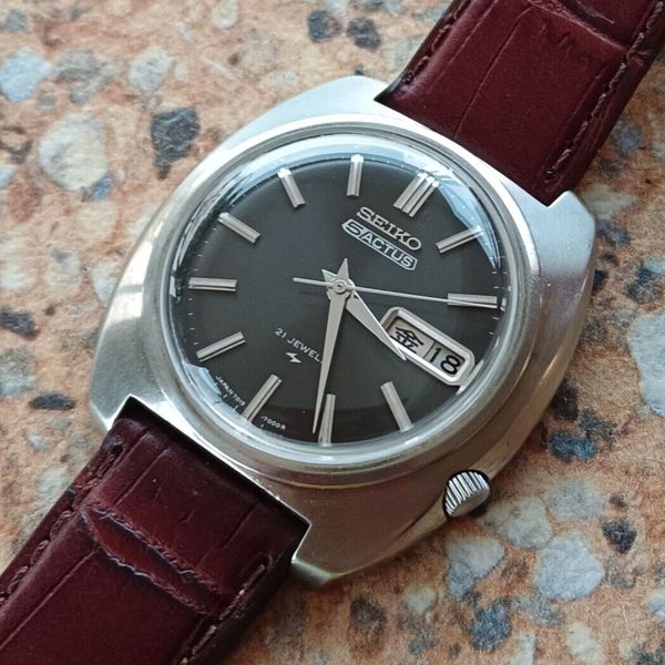 Vintage Seiko 5 Actus 21 Jewels Automatic 7019 7000 December 1969 | WatchCharts Marketplace