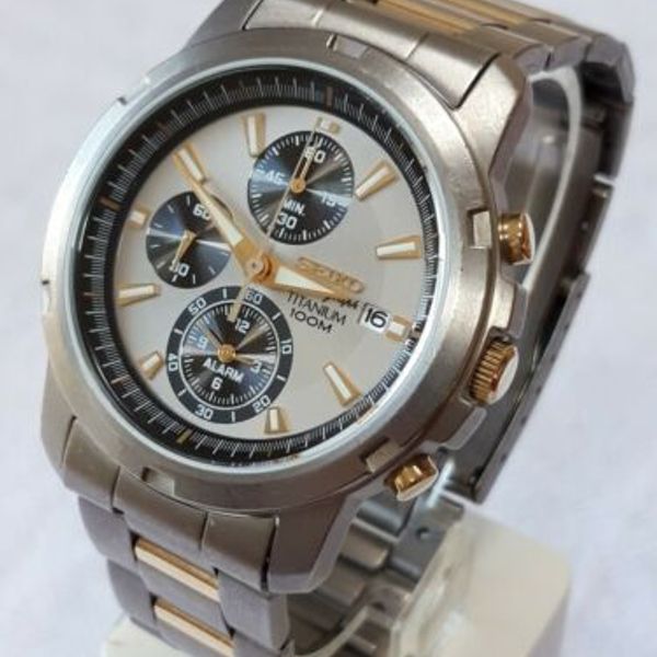 Seiko Titanium chronograph 7T62-0BF0 men's alarm watch | WatchCharts ...