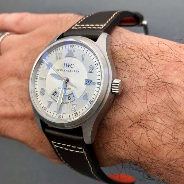IWC UTC Spitfire 2008 / 39mm neuwertig | WatchCharts Marketplace
